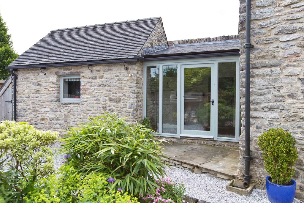 Swallow Barn - Period Luxury Holiday Barn In Monyash Close To Lathkill ...