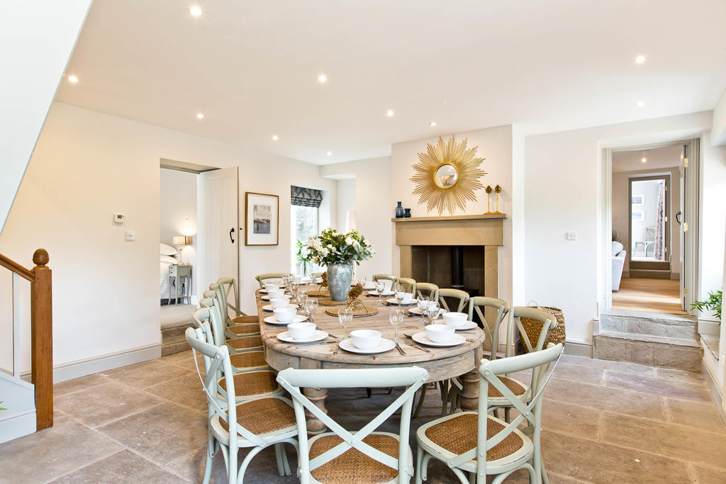 Redhurst Barn - Peak Venues