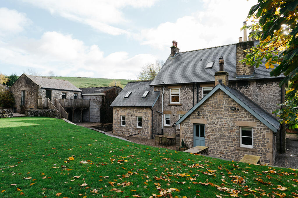 Dale House - Luxury Country Farm House Retreat In Litton, Derbyshire ...
