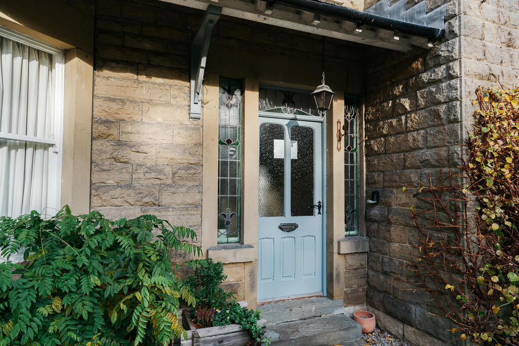 Dale House - Luxury Country Farm House Retreat In Litton, Derbyshire ...